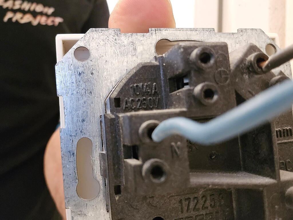 Thermostat Fußbodenheizung 10A? - Gadgets, Geräte, Sensoren & Aktoren ...